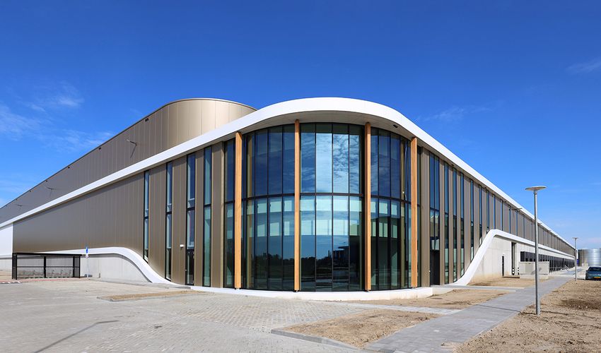 Nieuw duurzaam distributiecentrum in Haps biedt Logistiekconcurrent en ...