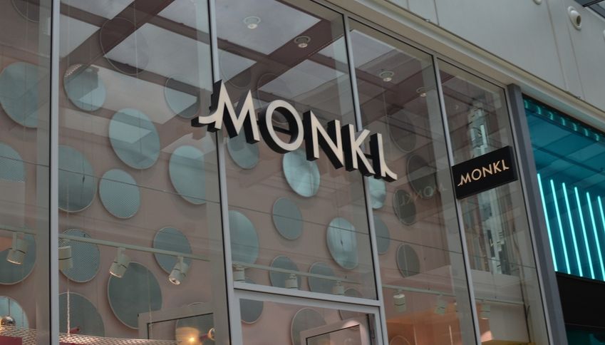 H&M Group brengt Monki onder bij Weekday - RetailTrends