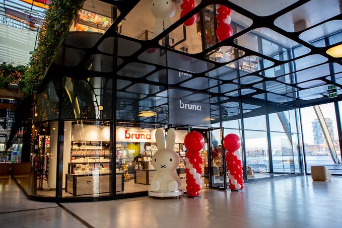 Bruna opent 12 nieuwe winkels op stations - RetailTrends