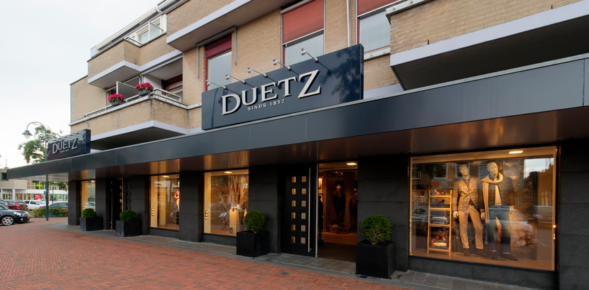 Duetz en Adam Brandstores hebben al 4,5 ton binnen - RetailTrends