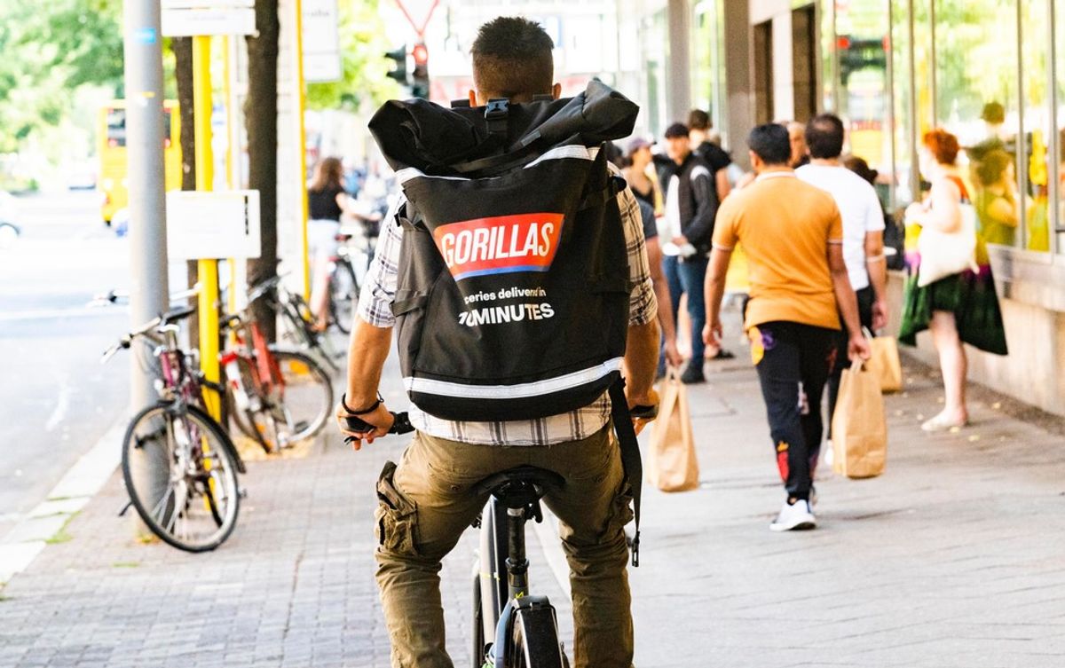UberEats en Gorillas gaan samenwerken in Nederland - RetailTrends